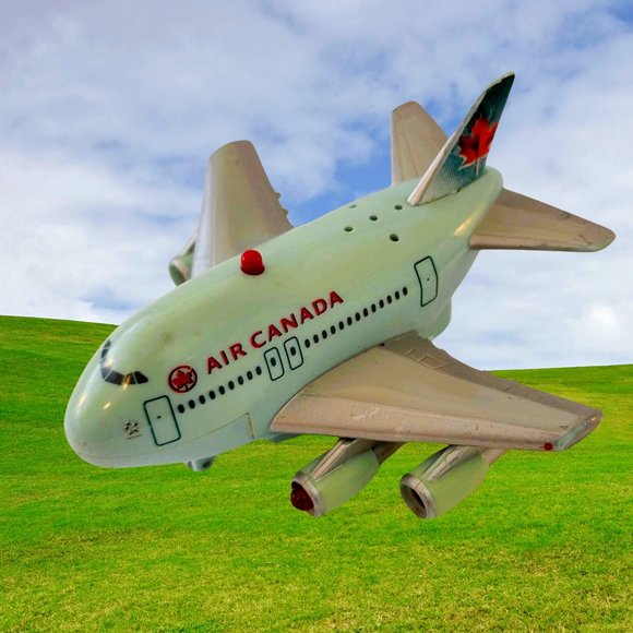 Toys | Toy Tech Air Canada Jumbo Jet Pull Back Light Up Plastic Die ...